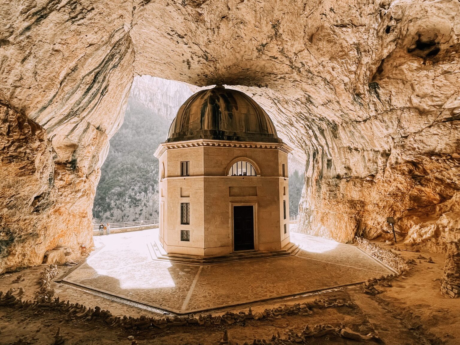 Tempio del Valadier: cos'è e dove si trova - Liberamente Traveller